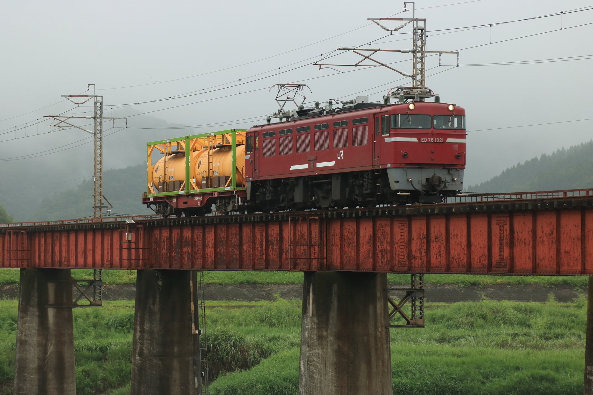日豊貨物 ED76×2: 房総地区113系を追って