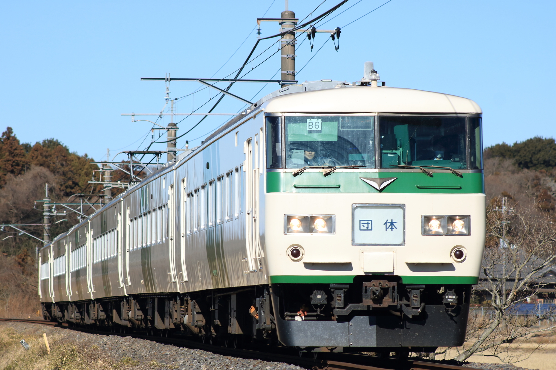 成田臨: 房総地区113系を追って